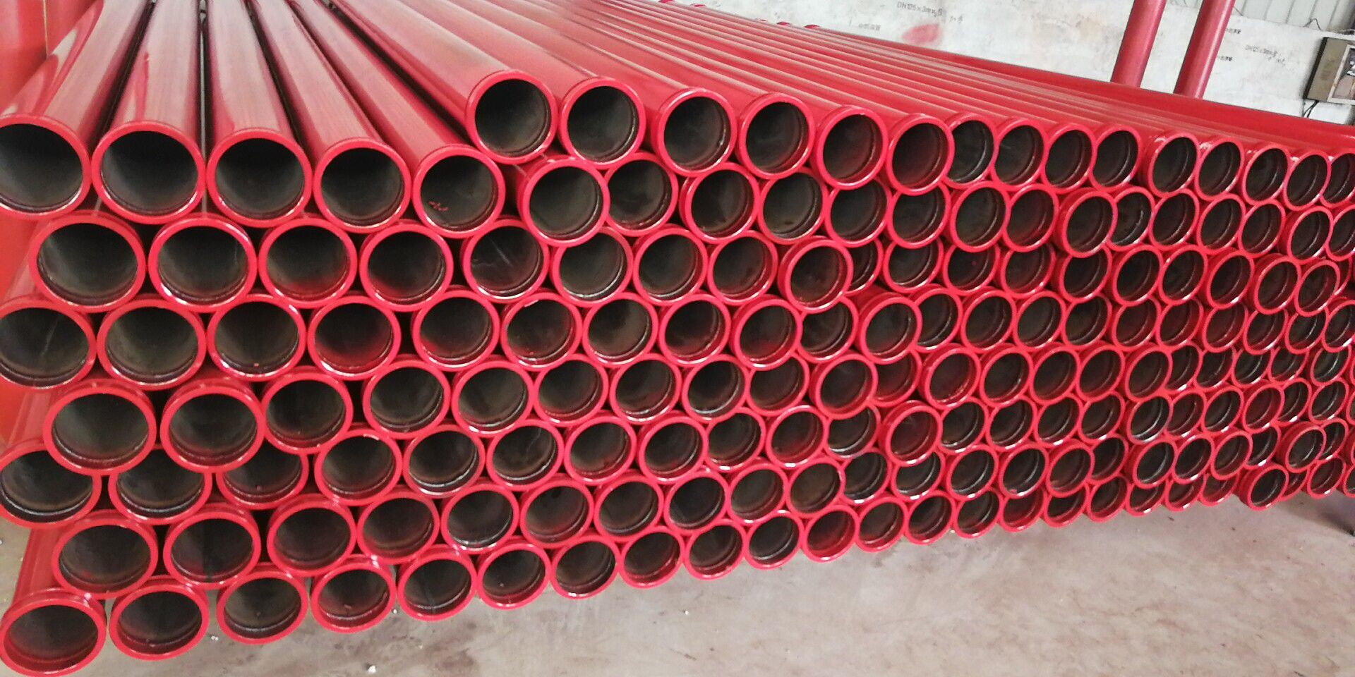 ST52 SEAMLESS PIPE DN125*4.5MM*3M - Buy ST52 SEAMLESS PUMP PIPE Product ...